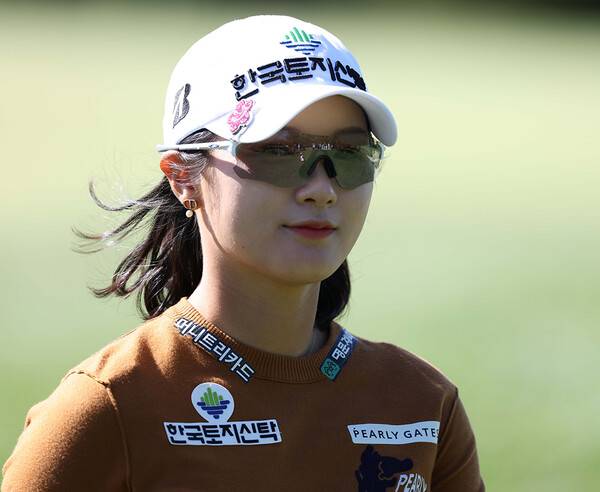 박현경, 910일만의 우승 도전…'간절함보다는 즐거운 마음으로' [KLPGA SK네트웍스]