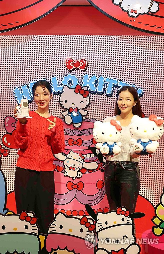 신세계백화점 헬로키티 생일파티 팝업스토어 진행