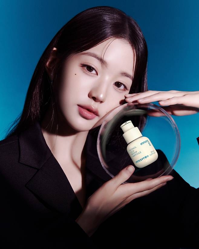 아이브 장원영 피부도 미모도 가을 요정 미모로 빚어낸 아름다운 뷰티룩 패션엔