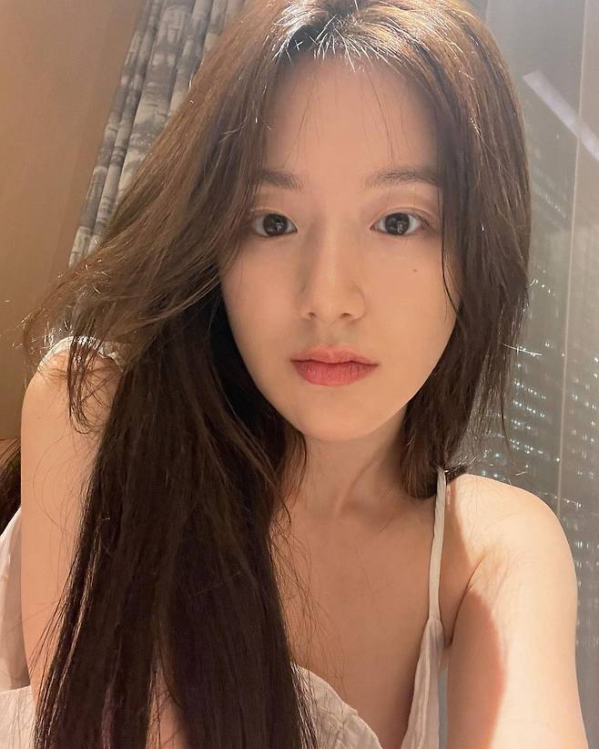쌩얼 맞아 청순 미인 계보 잇고 있다는 여자 아이들 슈화 헤어핏