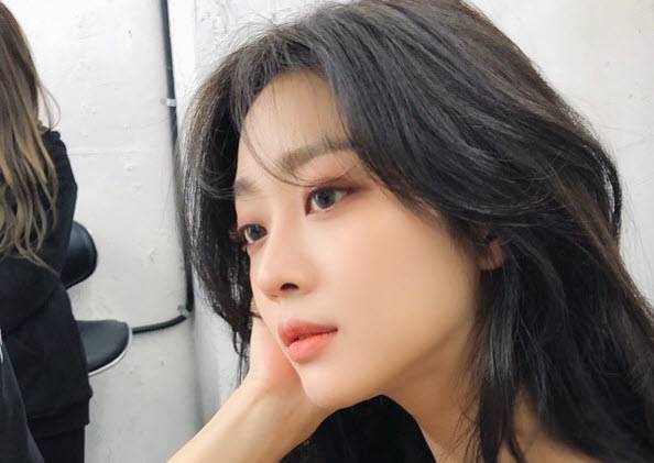 남자배우 조련하면서 짜릿했다는 탑 여배우 스포엔 뉴세이