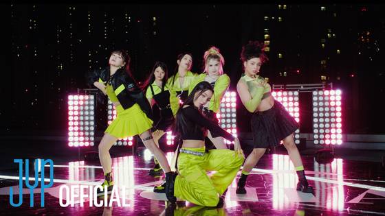 JYP 글로벌 신인 VCHA, 1월 26일 정식 데뷔