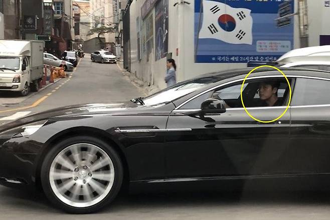 영화 서울의 봄 제대로 히트한 정우성 그의 자동차 정체에 모두가 깜짝 오토포크