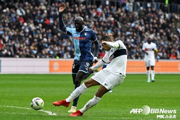 이강인 기점→음바페 마무리 10명 뛴 Psg ‘한글 유니폼 입고 르아브르 원정서 2 0 승리리그 7연승 행진 리그앙