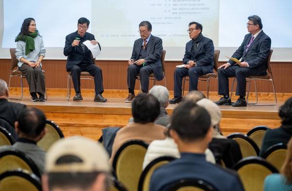 ‘my Way가 흐르던 밤나림 문학 속 아나키즘과 사랑 논하다