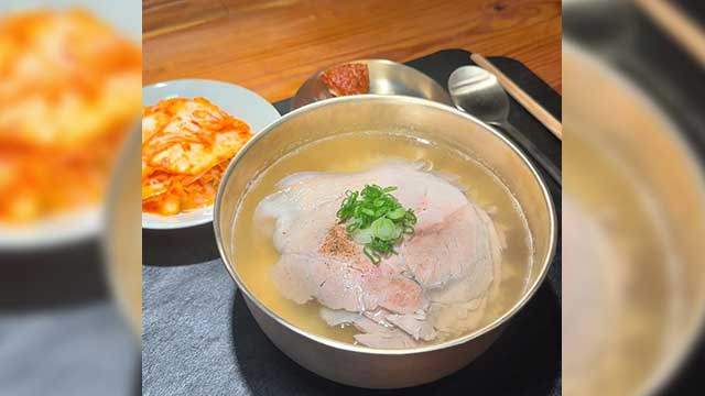 미 코리아타운 ‘돼지곰탕 ‘nyt 올해 뉴욕 최고 요리 선정
