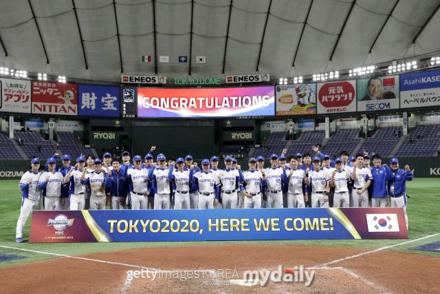 초대 우승→제2회 준우승 韓 대표팀 명예회복의 시간2024 프리미어12 참가국 확정
