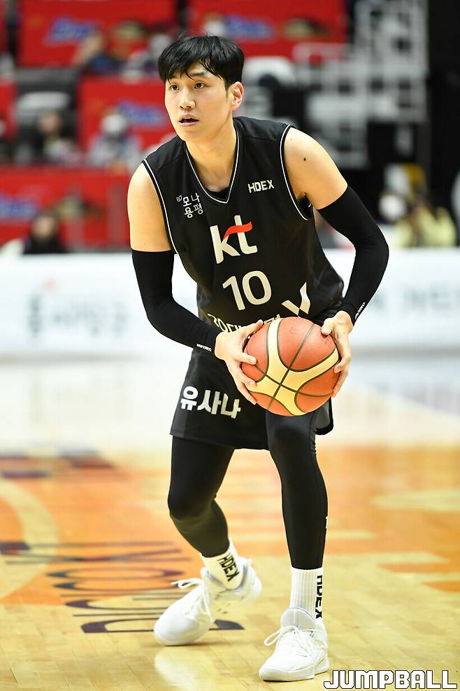 기록지농구 혼자서 스틸 7개 뺏는 농구 제대로 보여준 문성곤의 진가이렇게 많이 뺏은 줄 몰랐다