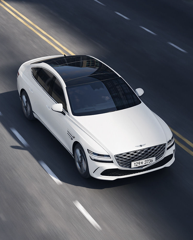 “이렇게 많이 바뀌나요?!” 신형 G80 출시, 벌써부터 아빠들 줄서는 이유 | 위드카