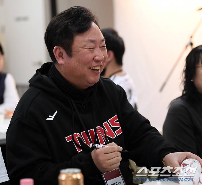 Lg 차명석 단장 고우석 너무 가고 싶다는데 어떻게 하겠나잘되길 응원