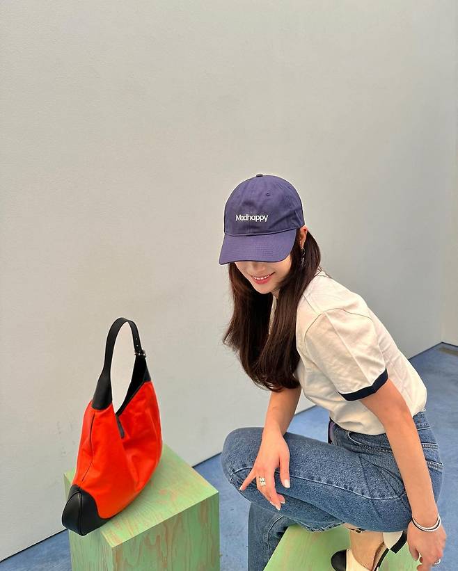 기은세 청바지에 흰티 코디 Ootd 캐주얼룩 라이프 뉴세이