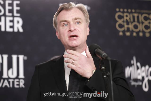 크리스토퍼 놀란 ‘오펜하이머 아카데미 작품·감독상 등 7관왕 싹쓸이 전망 Md이슈