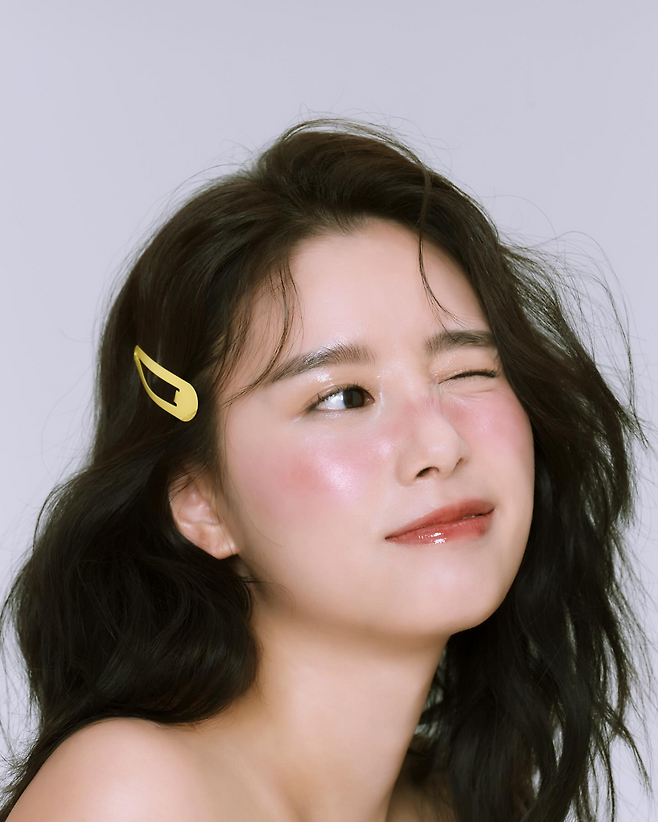 무명인데 탑 연예인들 총출동한 결혼식 올린 여배우의 근황 스포엔 뉴세이