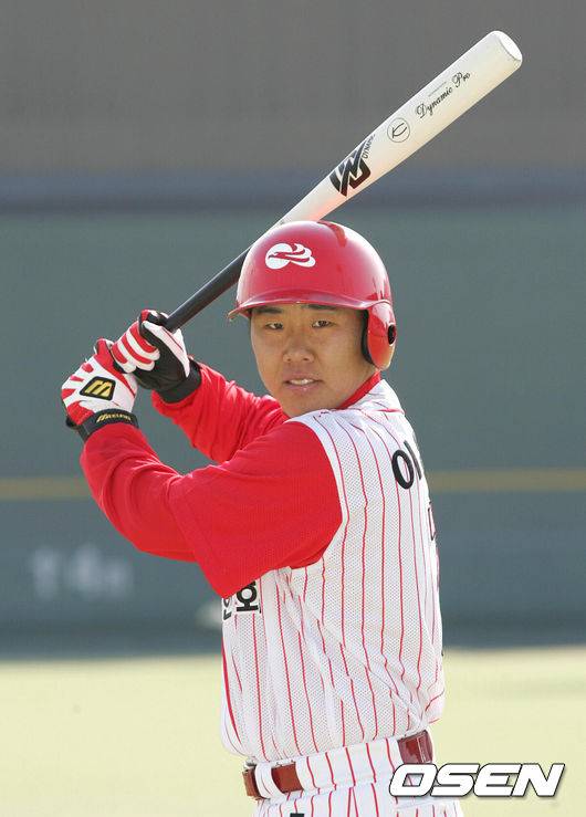 "KIA 왜 갔슈?" 13년 전 홀대 받고 한화 떠났는데…우승, 은퇴식 그리고 감독까지 '인생만사 새옹지마'