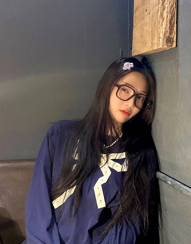 레드벨벳 조이 귀여움 1000 충전 꾸안꾸vs꾸꾸꾸 헤어핀 스타일링 뷰티는 내운명