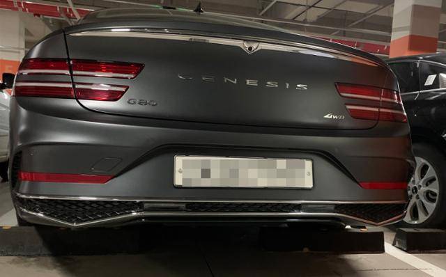 타봤더니 뒷좌석도 아이도 차 타는 게 즐겁긴 처음고급 세단 완성도 높인 끝판왕 Cartalk