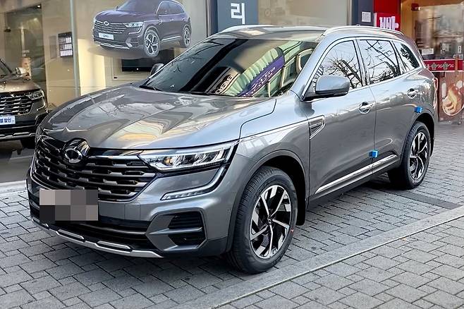 '아무래도 이건 좀'.. 르노 신형 QM6, 옵션표 공개에 모두 당황한 이유 | 오토포크