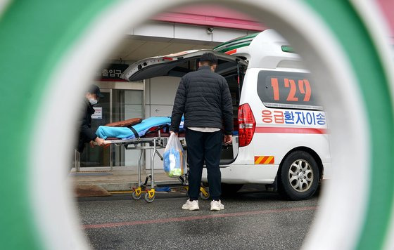 전공의 복귀 권고한 교수 Mz의사 정부를 강압적으로 느낄 것