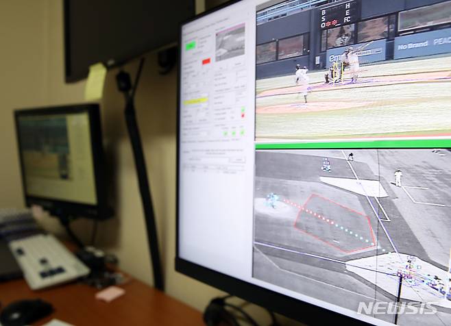 Kbo 자동투구판정 시스템 애매한 볼 판정 사라질 것