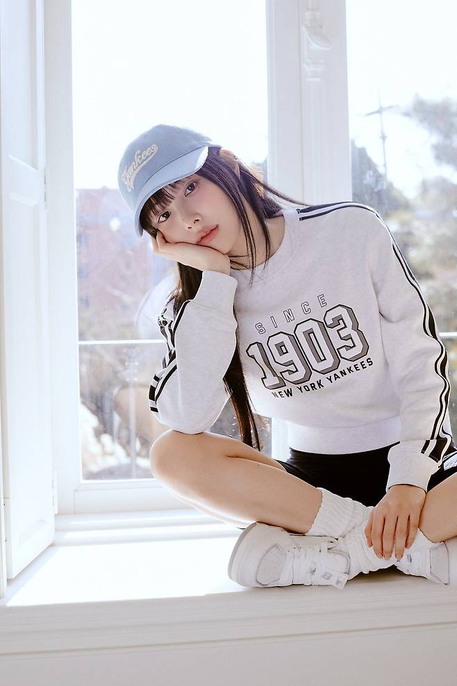 같은 볼캡 다른 느낌★ 문가영부터 고민시 강혜원 피오까지 셀럽들의 봄 모자코디 모음 마고의 패션뷰티