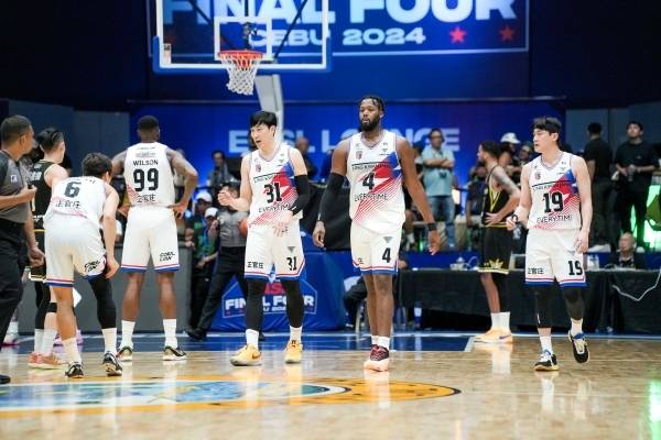 필리핀에서 펼쳐진 ‘지미 타임’ 박지훈 펄펄 난 정관장, 뉴 타이페이 꺾고 EASL 파이널 포 3위…25만 달러 상금 품었다 [MK세부]