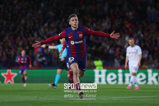 Ucl Review 민재야 보고싶다 수비 무너진 나폴리 16강 2차전서 바르셀로나에 1 3 완패합산 스코어 2 4