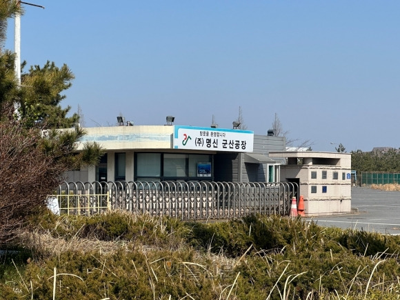 10조 경제효과라던 ‘군산형 일자리 무너진 제조업 사라진 청년 대한민국 인구시계 ‘소멸 5분전