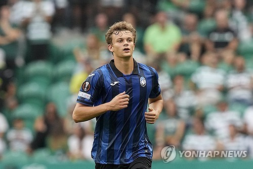 김민재 나이 좀 많은 거 아냐wc 우승 레전드 인터밀란 Kim 영입설에 난 별로