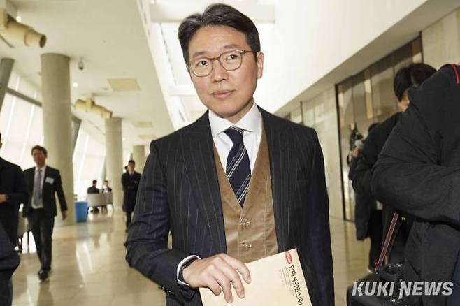 소액주주 손에 달린 한미사이언스의 운명 쿠키포토