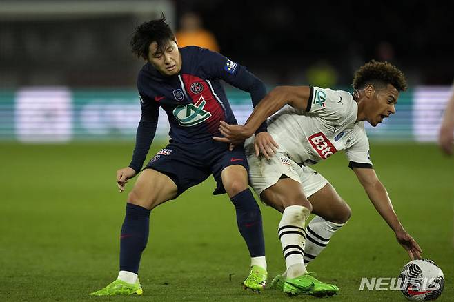 이강인 감아차기 3월 Psg 이달의 골리그1 이달의 골 후보