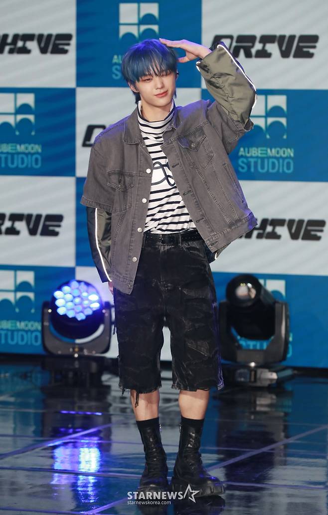 엔카이브 주영 귀엽고 깜찍하게 ★포토