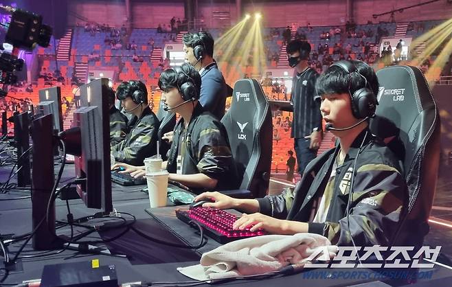 Lck 스프링 결승 4세트 지배한 젠지 풀세트 접전 열기 후끈