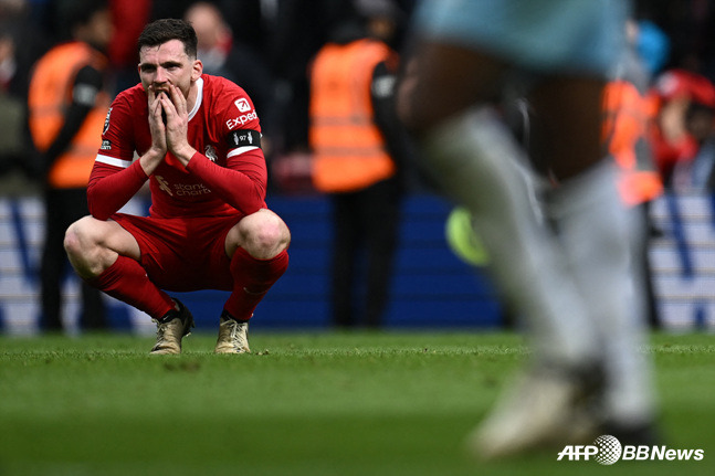 Epl 우승 확률 요동쳤다 맨시티 30p 급상승→701 아스널·리버풀 동반 패배 후폭풍