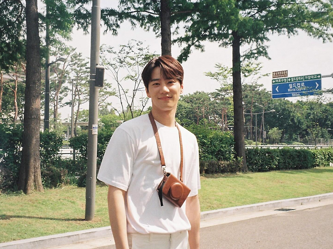 작년부터 만나고 있었다는 5살 차 연상연하 배우 커플 스포엔 뉴세이