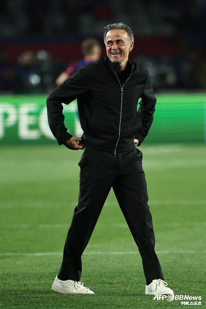 ‘트레블 가능성에 Psg 루이스 엔리케 항상 똑같이 ‘팀·팬·클럽 위해 일하고 달리며 싸워라”