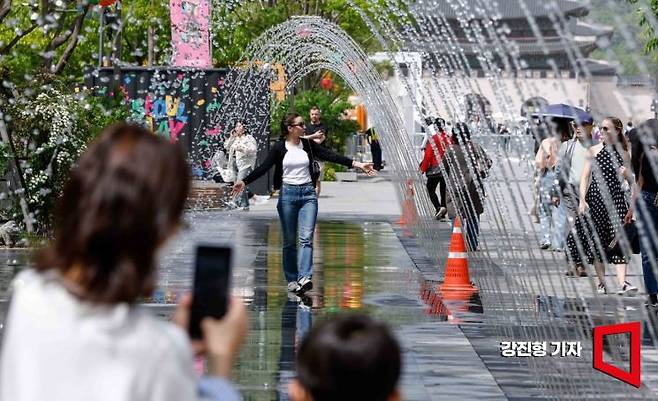 내일날씨 주말 앞둔 금요일전국 맑지만 일교차 커