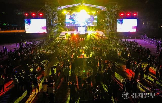 구석기 시간 여행 시작”제31회 연천 구석기축제 첫째날 성료 2024 연천 구석기축제