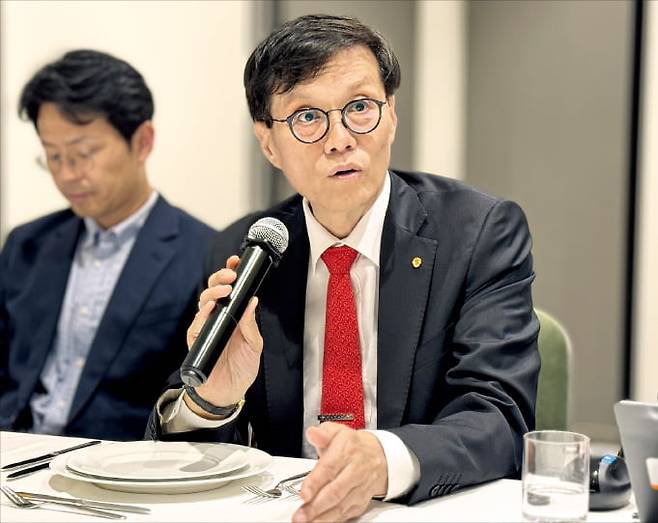통화정책 3대 변수 한달 새 급변올 금리인하 불투명