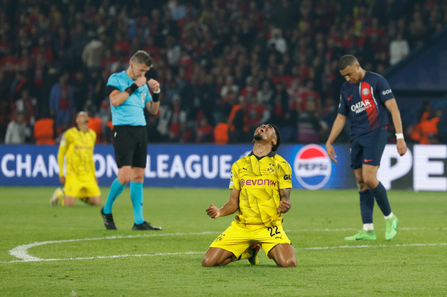 골대만 네 번 때린 Psg 챔스 4강서 눈물