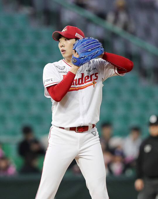 시즌 최고투 Ssg 오원석 선배들 응원 덕 앞으로 자신감 생길듯 현장 인터뷰