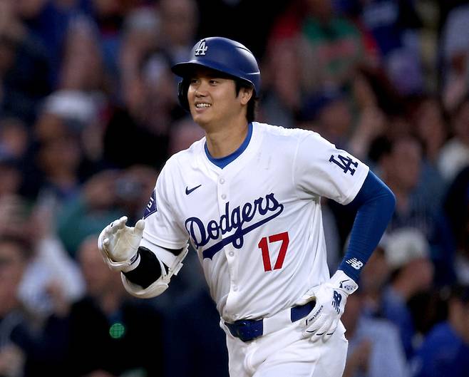 ‘오타니의 날’에 13호 대포 홈런 선두 등극한 오타니···다저스, 신시내티 7-3 제압