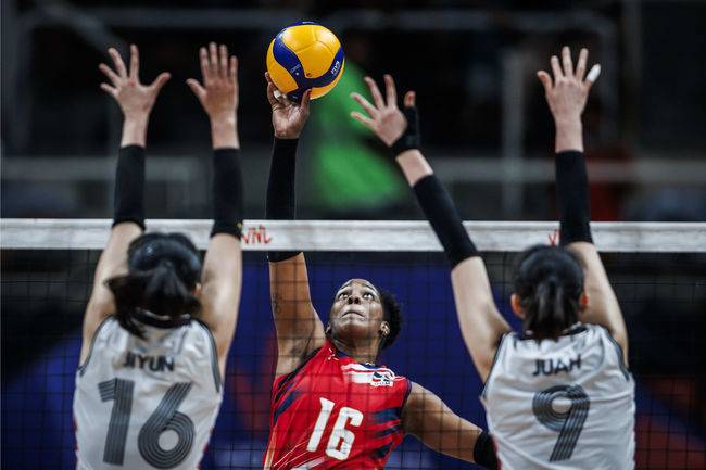 한국 여자배구 대표팀, 또 졌다…VNL 30연패 어쩌나