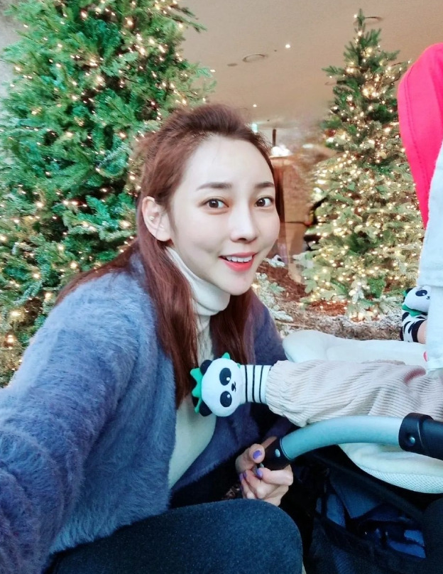 39살에 1살 연하와 결혼♥후 출산한 여배우출산후 관리법 셀럽뉴스