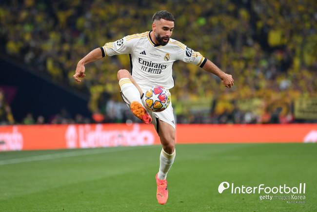 도깨비 아니야? 10년 동안 레알 마드리드 4백에서 RB만 그대로!...UCL 결승 MOM까지