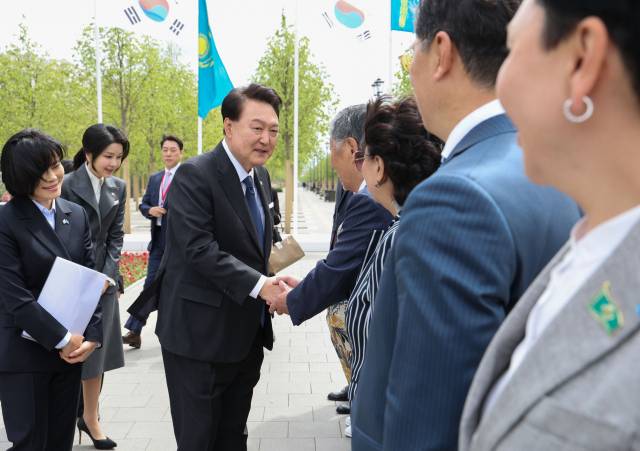 속보 韓·카자흐 핵심광물 밀월···韓기업에 개발·생산 우선 기회