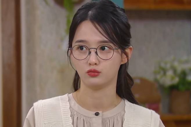얼마나 예쁘길래 10곳이 넘는 기획사에서 러브콜 왔다는 여배우 메타코리아
