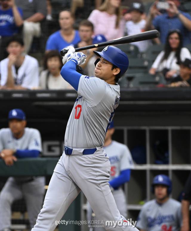 오티니 타구속도가 고작 151km? ML 195홈런 중 가장 느렸다…하지만 신들린 배트 컨트롤, LAD 구단 역사로 이어졌다
