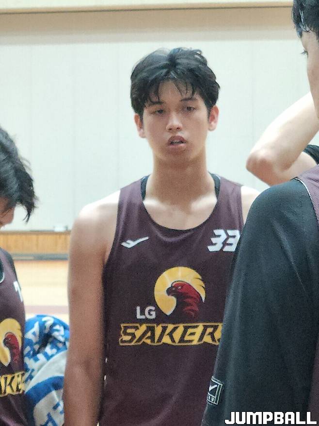 발전하고 배울 수 있는 기회” Lg 새 아시아쿼터 타마요 B리그 대신 Kbl 선택한 이유