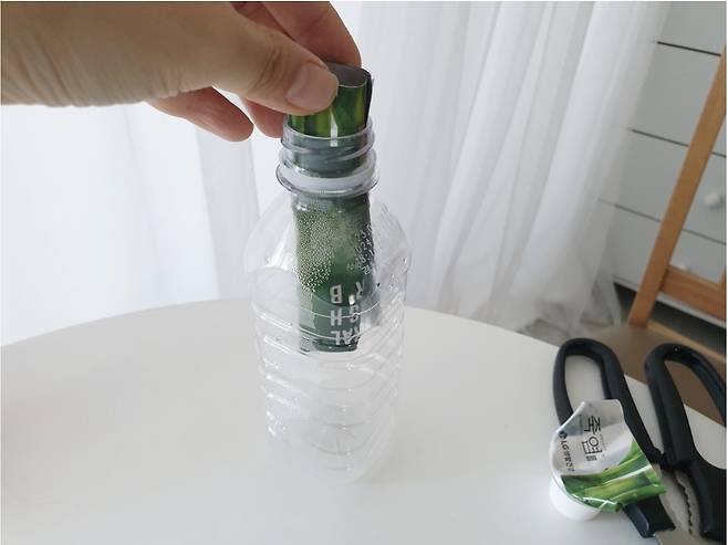 다 쓴 치약을 페트병에 넣어보세요~ 진짜 인생꿀팁 오늘살림루틴