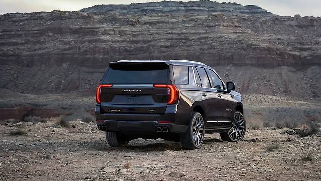 진짜 상남자를 위한 풀 사이즈 Suv 등장 페이스리프트된 2025년형 Gmc 유콘 구름을달리다